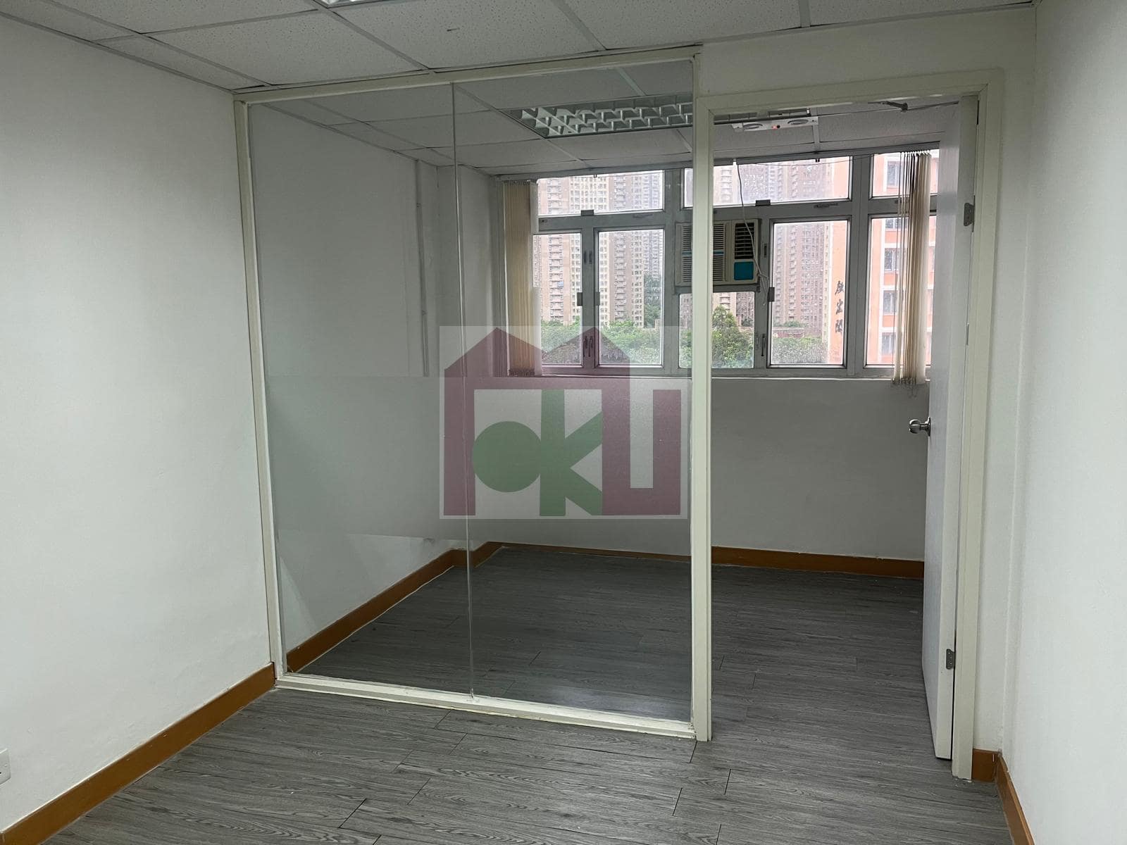 Wong King Industrial Building｜Office for Lease｜Moku Property